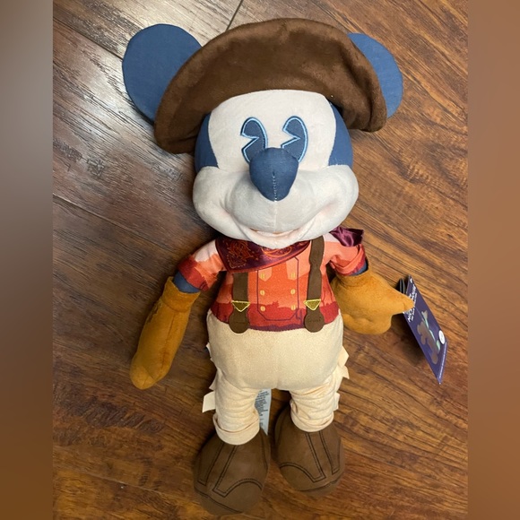 Disney | Toys | Disneys Mickey Mouse Main Attraction Big Thunder ...